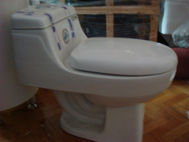 WC SOLJA U SKLOPU SA KOTLICEM
